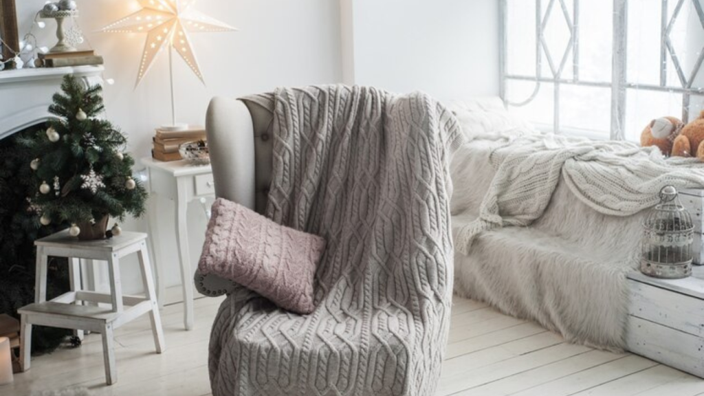 17 Great Ideas for Winter Home Decor to Keep Your Space Cozy during Cold